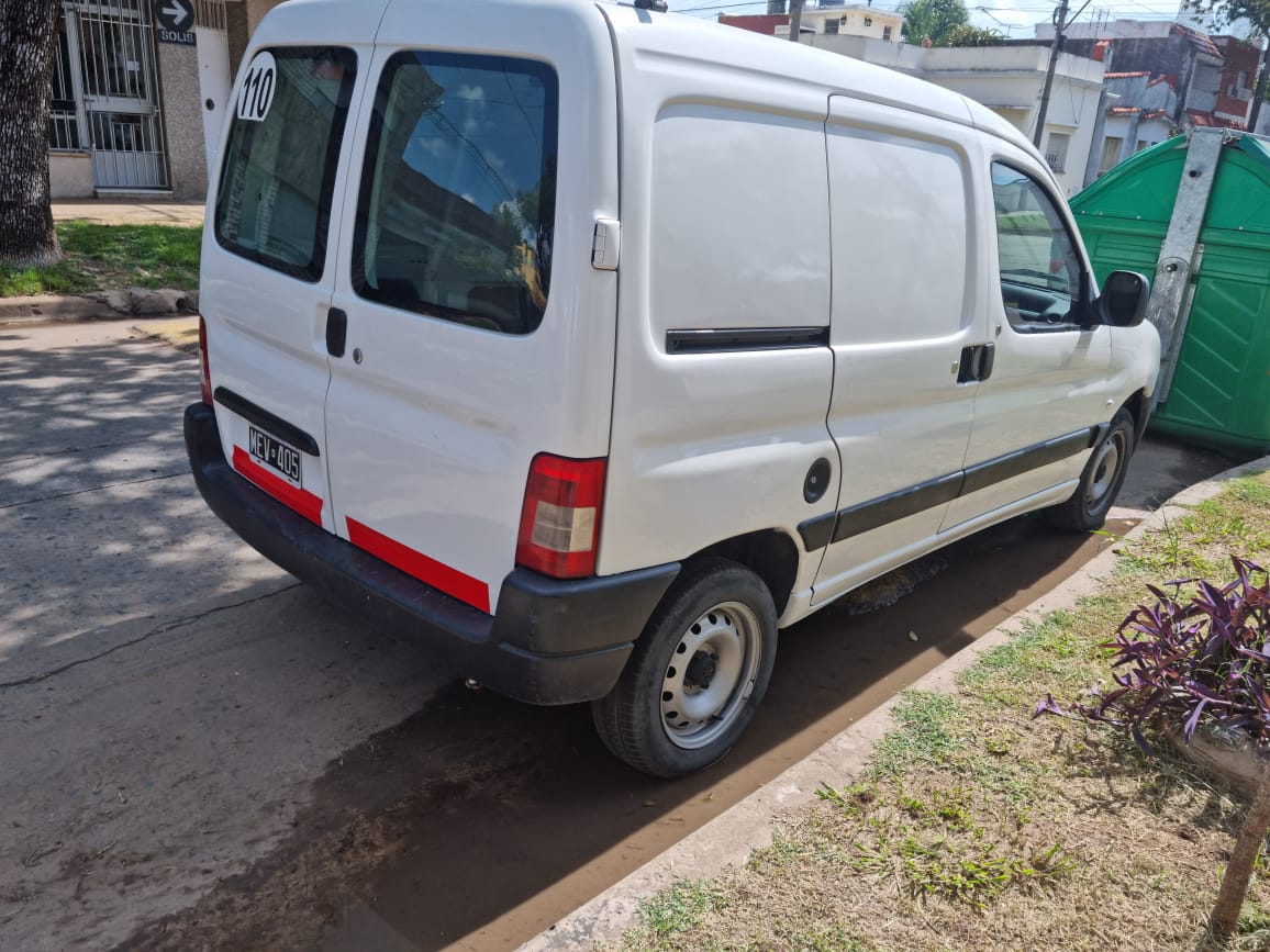 PEUGEOT PARTNER PARTNER 1.6 HDI PRESEN. PLC L10/17 | Comunidauto